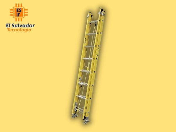 Escalera fibra de vidrio extensión 16 peldaños 330 lb